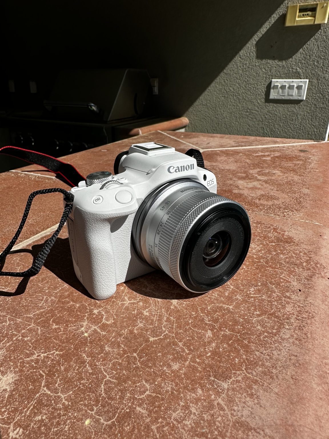 CANON EOS R50 MIRRORLESS DIGITAL CAMERA - Outdoor Tech Dude